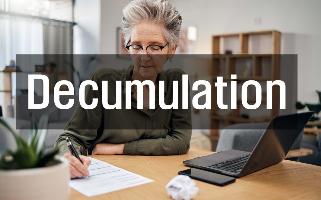 디큐뮬레이션 (Decumulation) - IT Insights